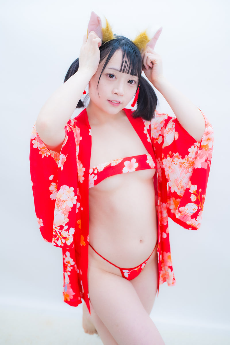 Shio Melon Fox Girl Gravure Photoset (Digital) – Gravure Kid
